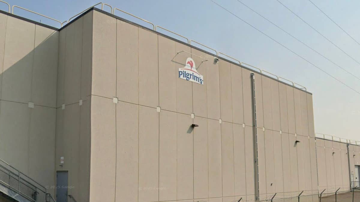 Worker dies after being pinned by equipment at Cold Spring chicken plant