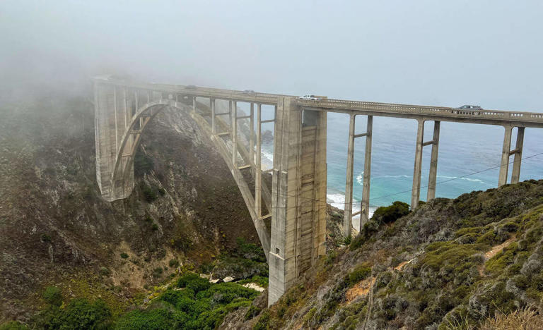No more Bixby Bridge selfies? Parking ban at iconic Big Sur photo spot ...