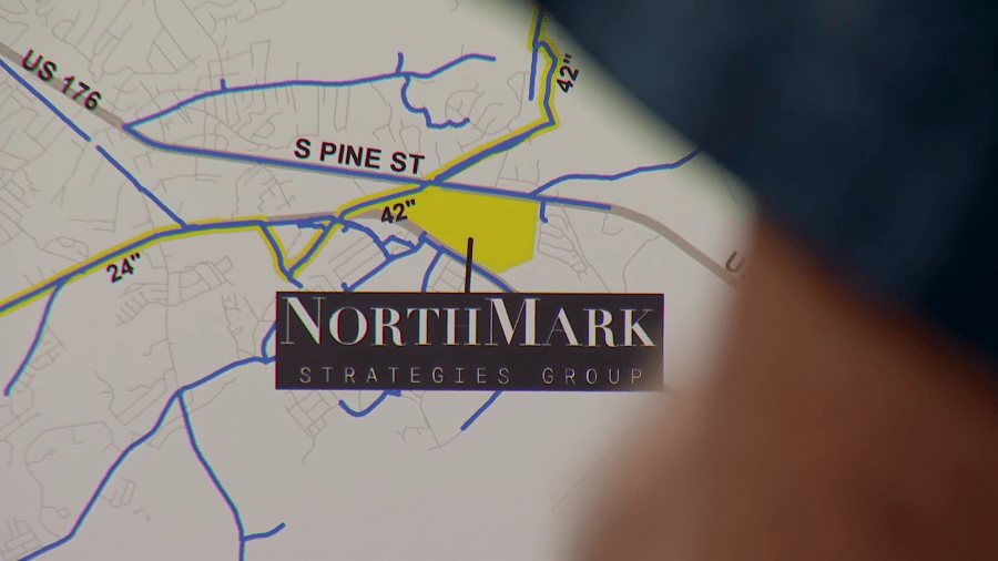 Hundreds pack hearing to oppose Spartanburg data center permit