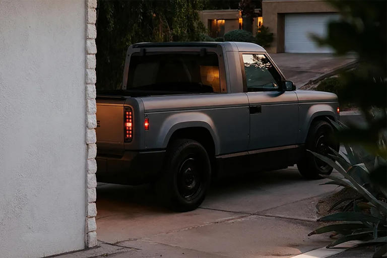Slate reveals back-to-basics electric ute in production form