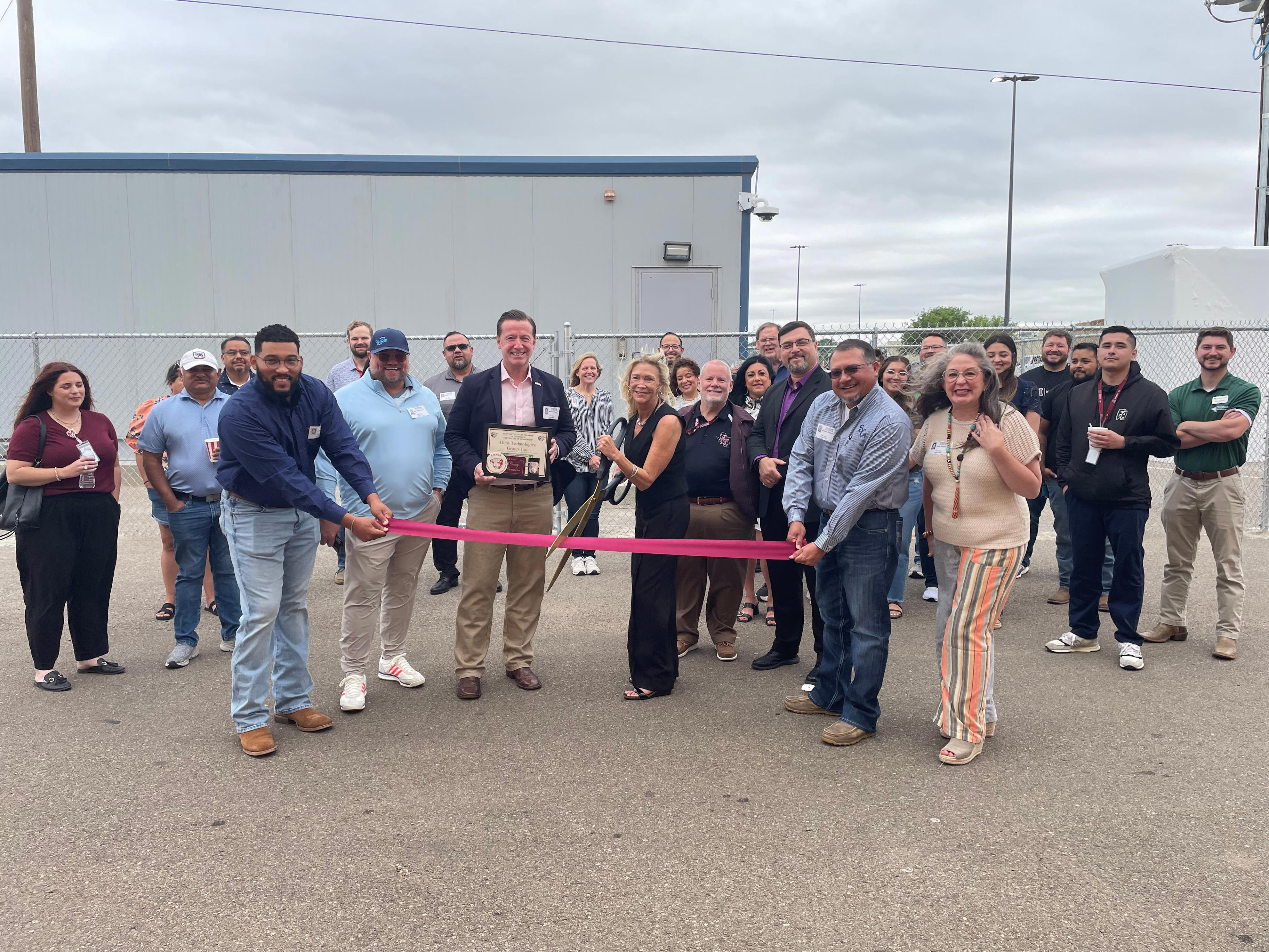 Duos Edge AI opens new data centers in Dumas, Hereford