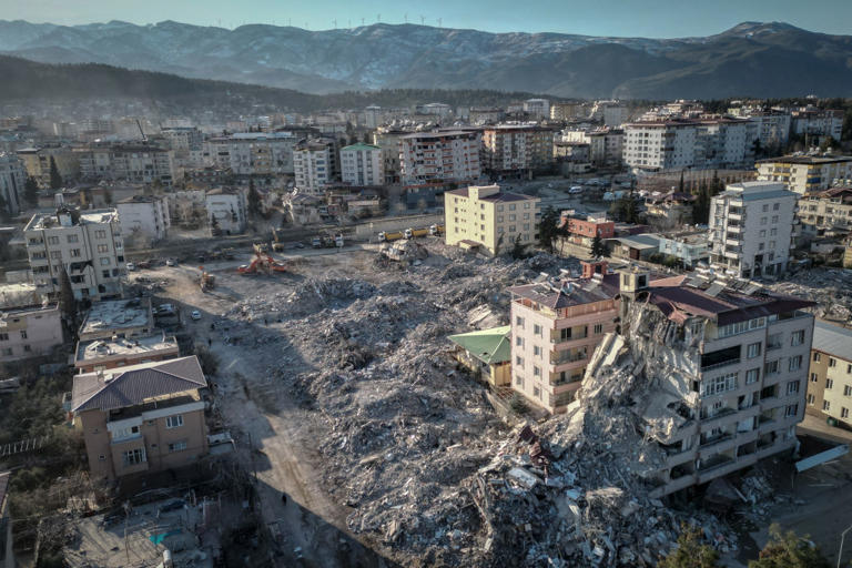 See photos: How Venezuela earthquakes compare to largest recent tremors