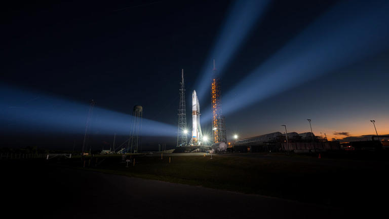 Blue Origin explosion: Launch pad debris cleared as CEO targets New ...