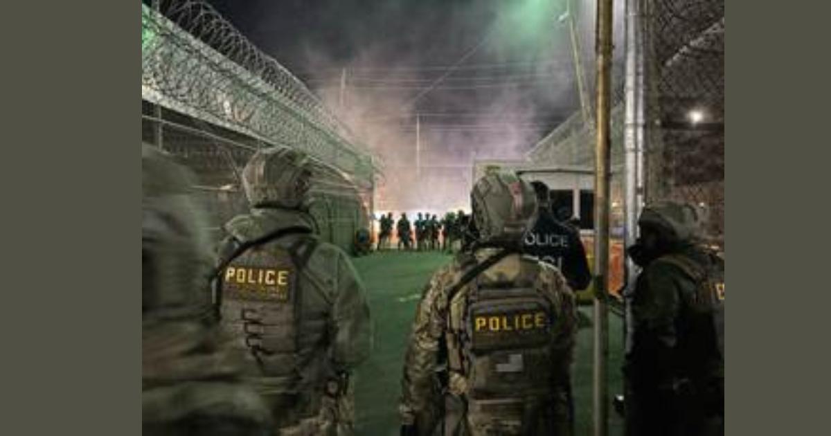 ICE under fire after agents warn woman to remove social media post ...
