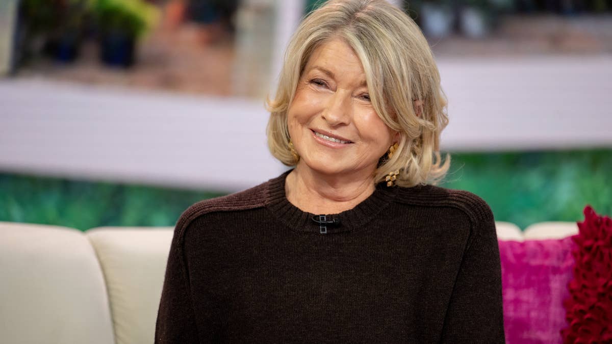Martha Stewart's $209 button-tufted ottoman: A stylish vintage look for ...