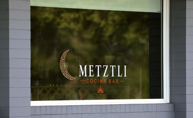 Sizzling fajitas and signature drinks on the menu at new Richland ...