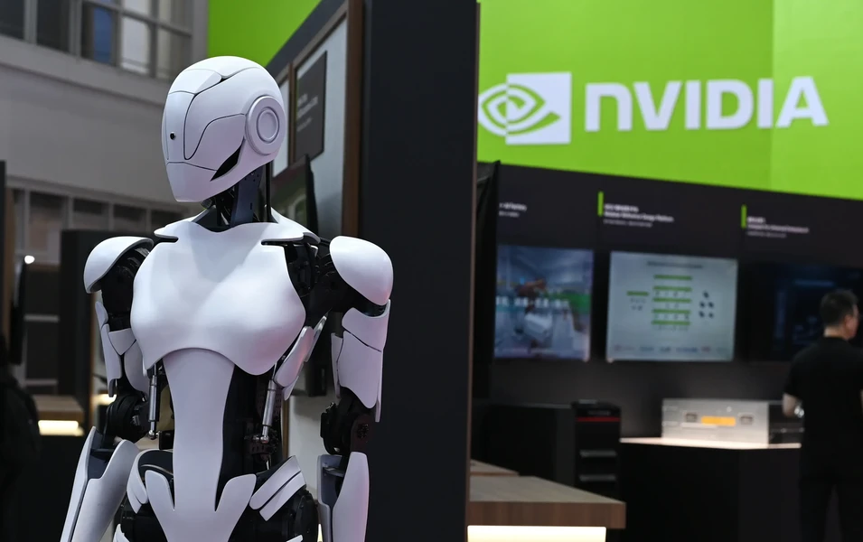 Nvidia, Tesla lead $40T humanoid robot push amid AI boom