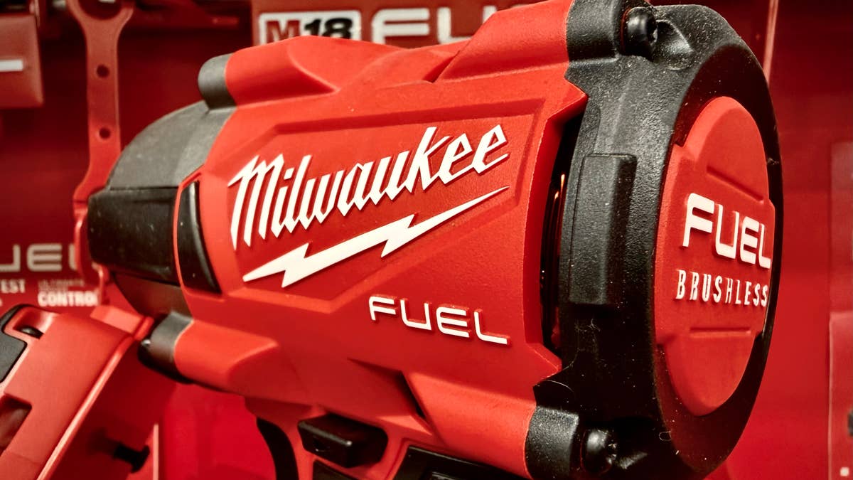 Milwaukee's 6-piece M18 impact wrench tool set is 40% off right now