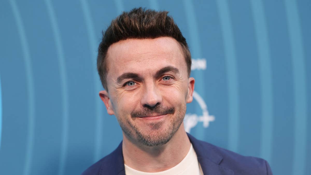 Frankie Muniz and Paige Price announce divorce with joyful dance video