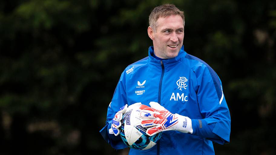 Derek McInnes tried to sign Allan McGregor long before Rangers reunion