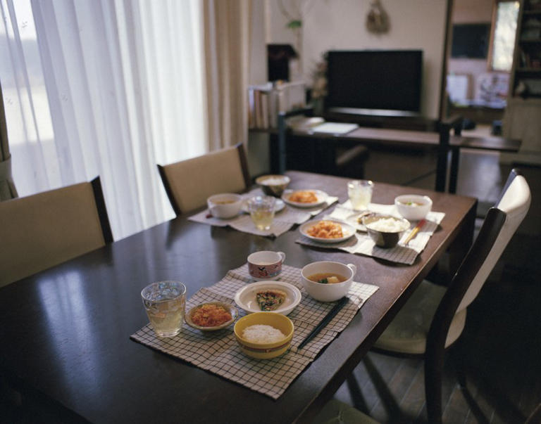 Japan survey finds 'canceled cooking' trend heating up among young people