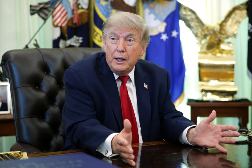 Awkward blur fail at Trump's Freedom 250 fair exposed