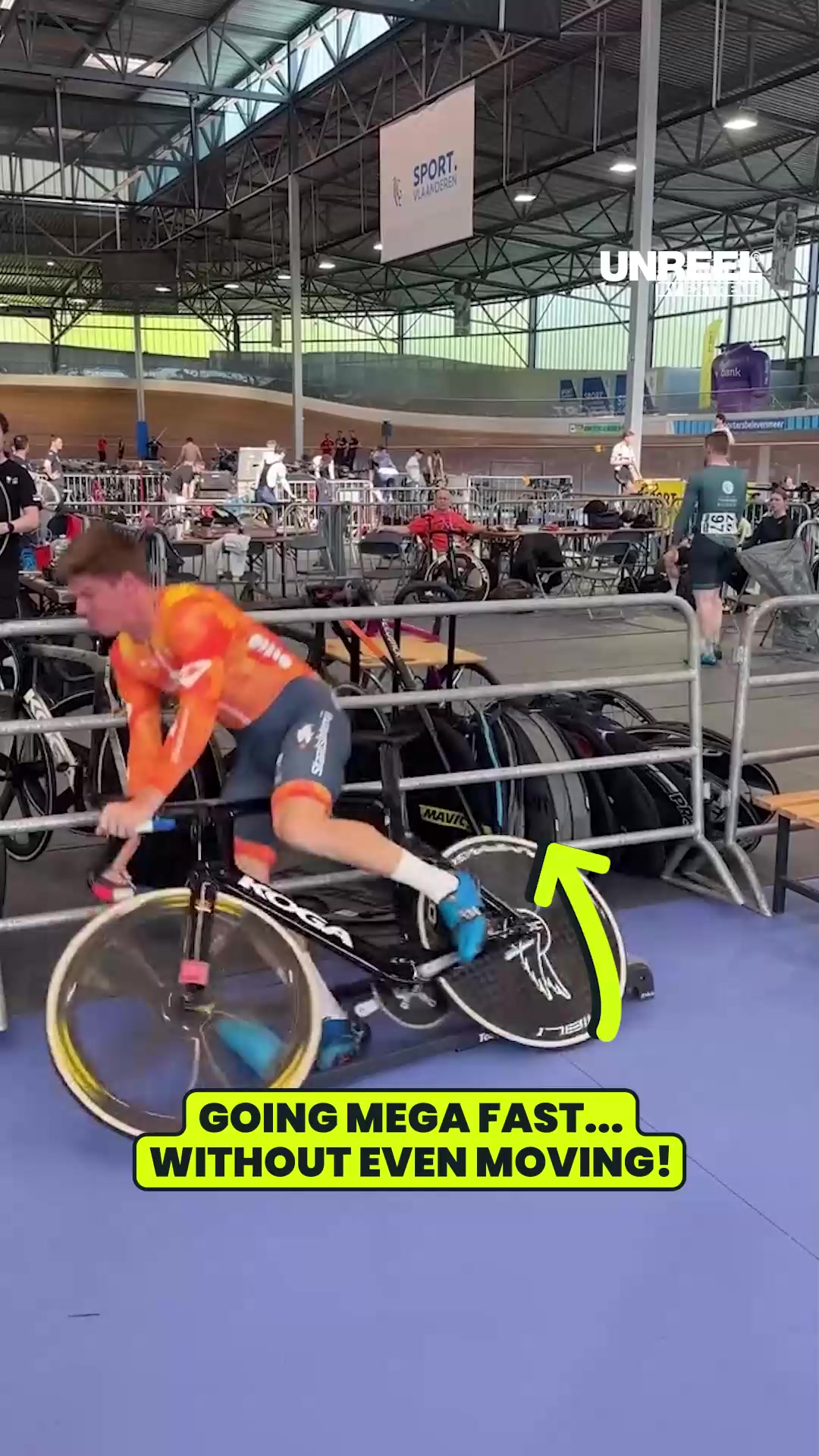 Niek Kimmann’s high-speed indoor rollers: BMX training, balance & crash ...