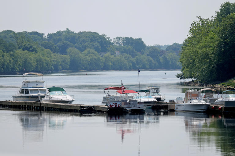 Haverhill sewage leak into Merrimack River has been stopped