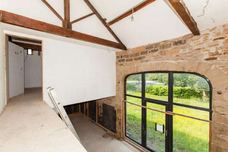 Auction of partially converted barn offers opportunity to create ...