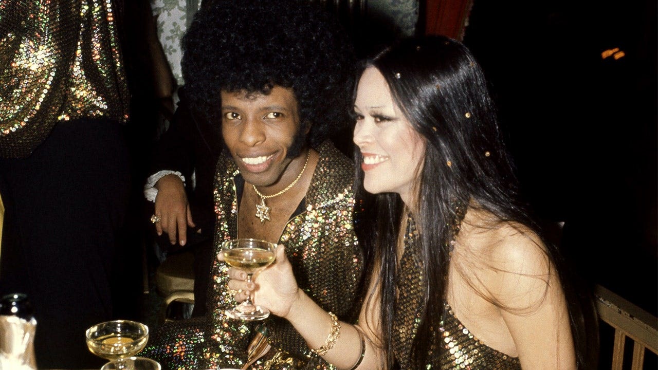 Rock star Sly Stone's 20,000-guest MSG wedding set the precedent for ...