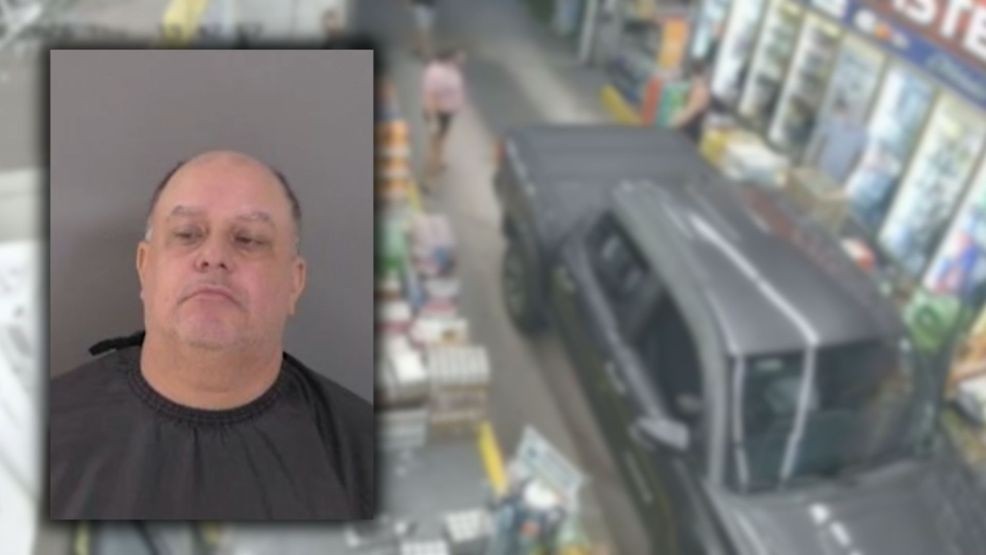 Man arrested after driving truck into Indian River County convenience store