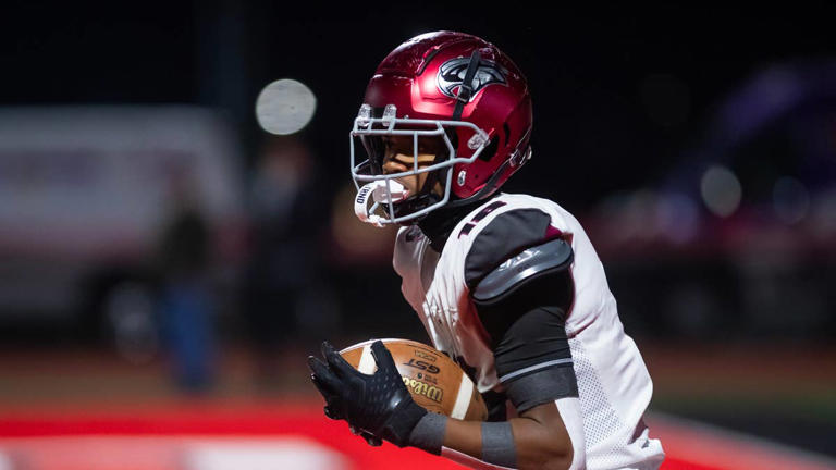 Ohio State lands huge commitment from Marvin Harrison Jr.'s brother