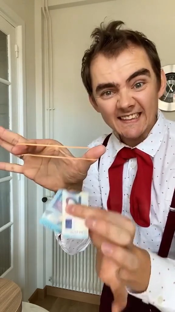 Exposing magic tricks
