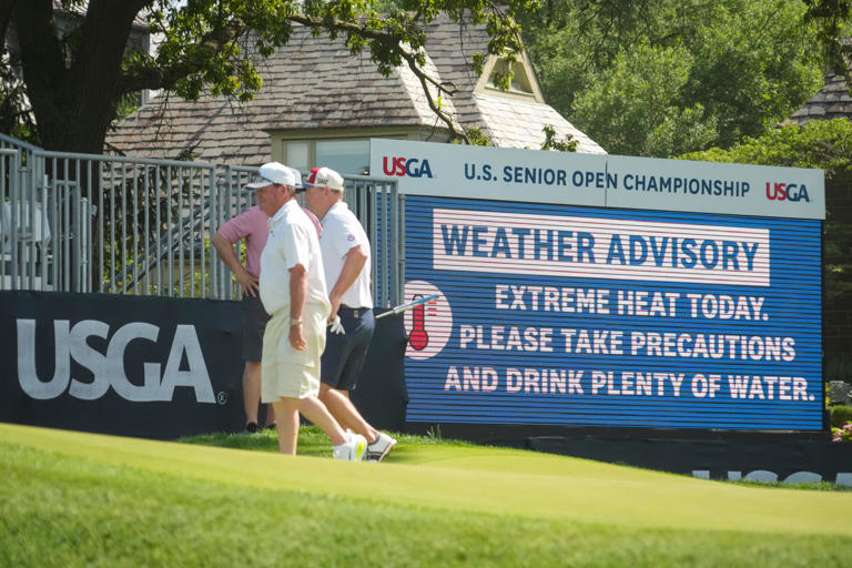 Scioto Country Club has high heat, no riding carts at U.S. Senior Open