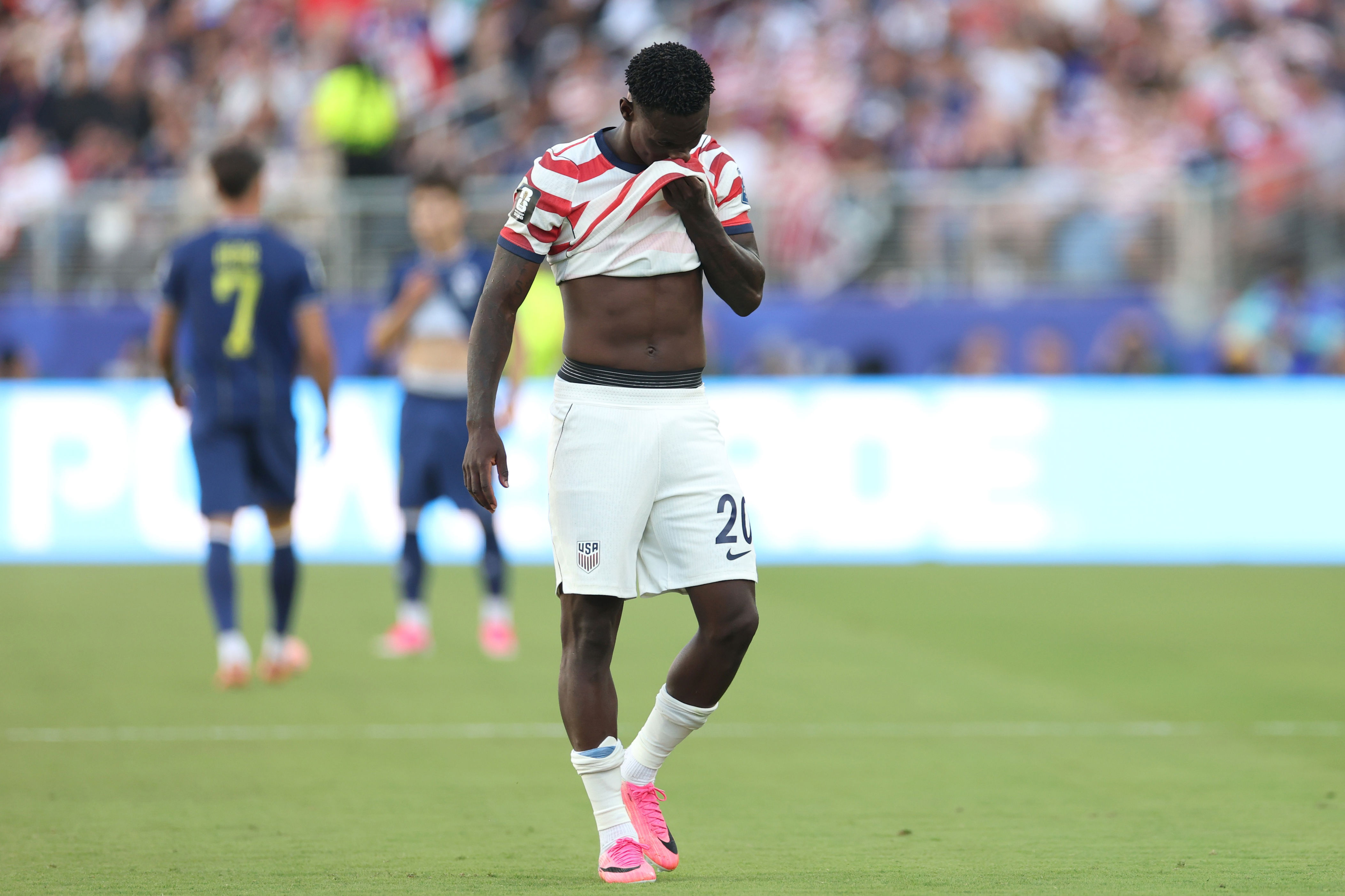 USMNT striker Folarin Balogun handed red card in controversial World ...