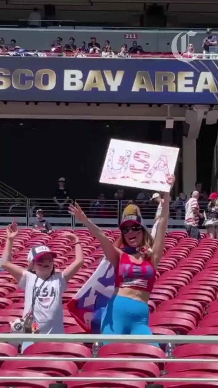 Fans enter Levi’s Stadium for US vs Bosnia and Herzegovina knockout game