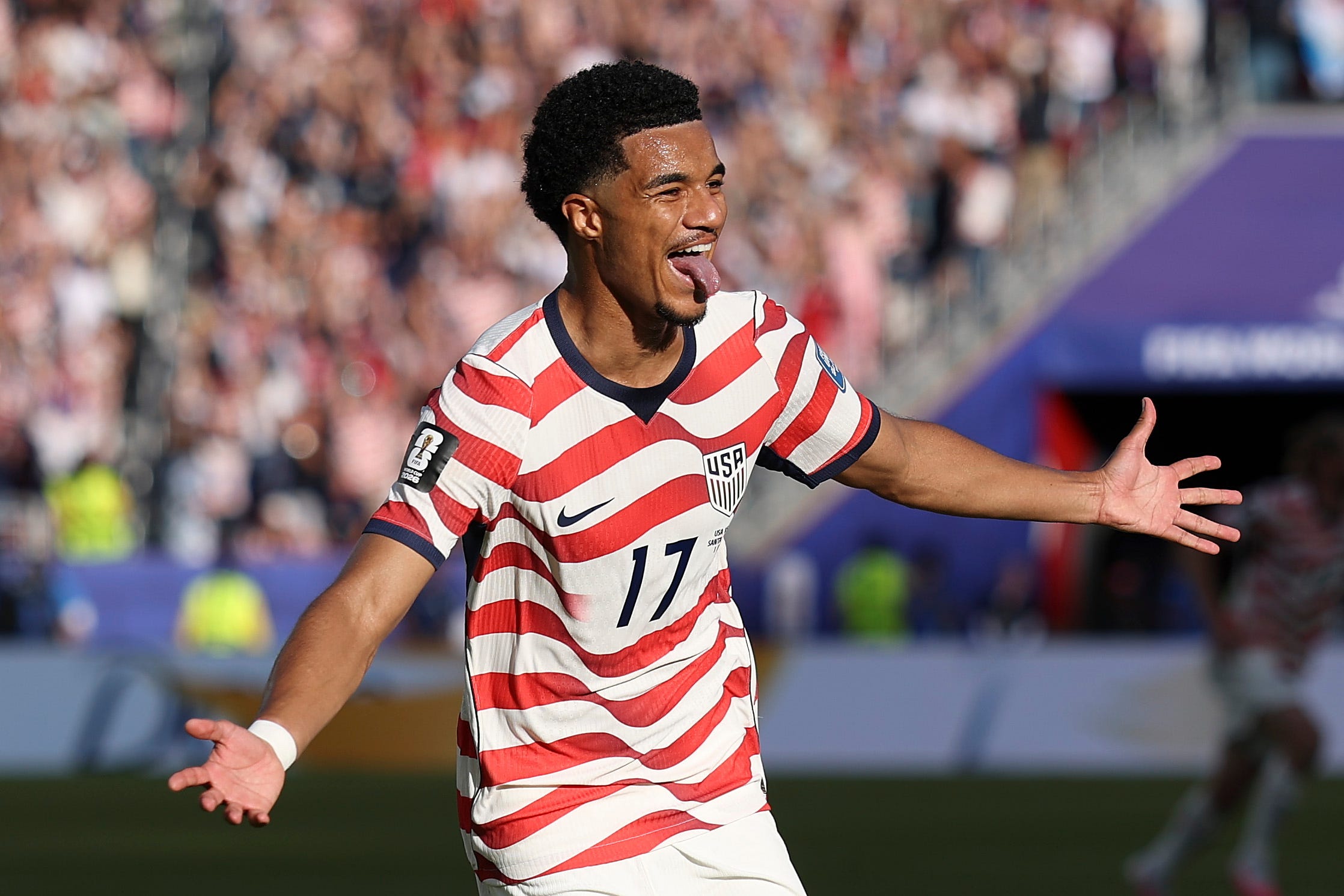 USA moves on! Gritty USMNT beats Bosnia to reach World Cup round of 16