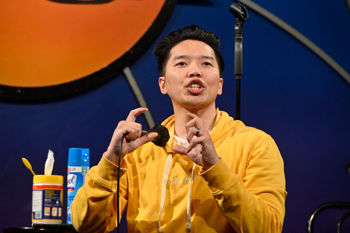 Comedian Alex Duong mit nur 42 Jahren an Krebs gestorben