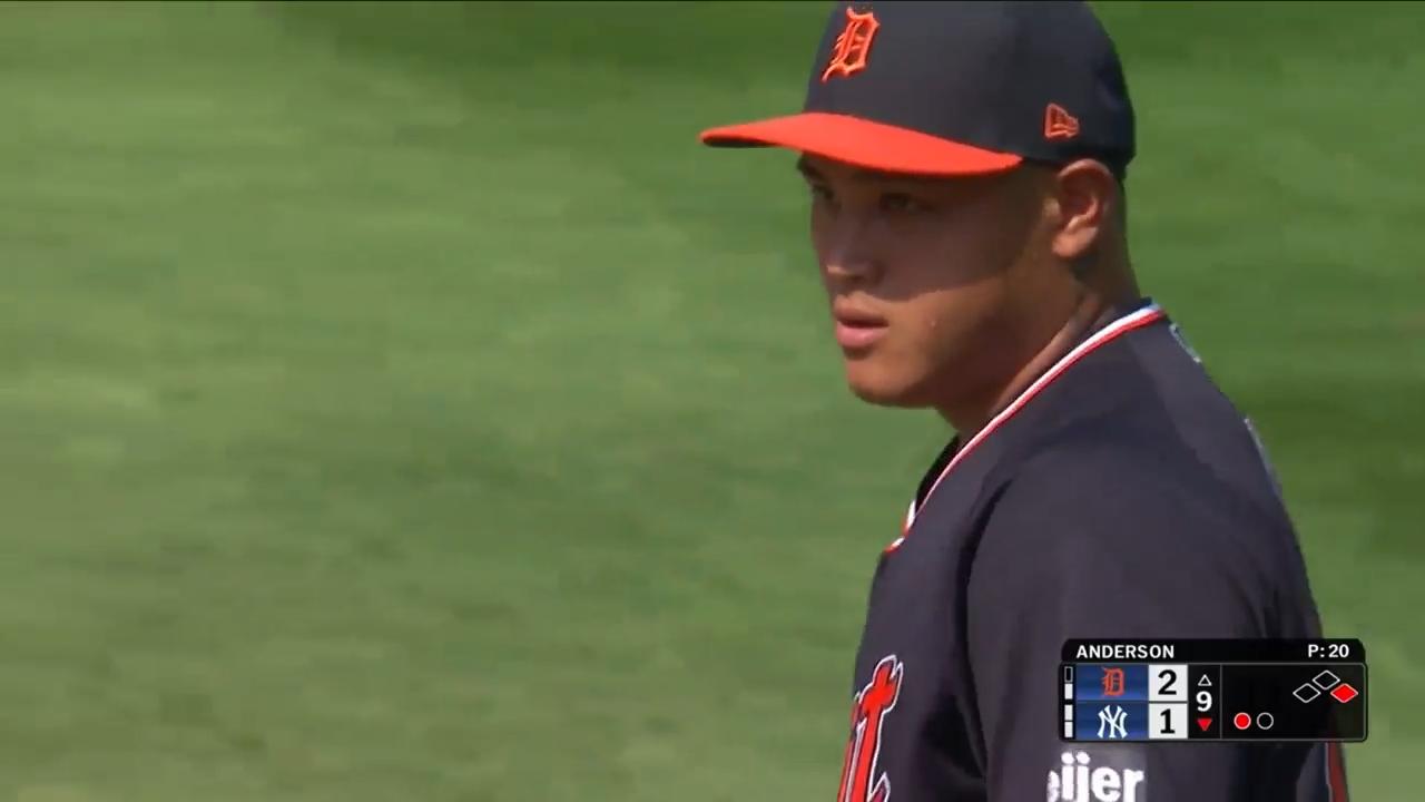 Lee scores run as Tigers beat Yankees 6-2 in 11th innings