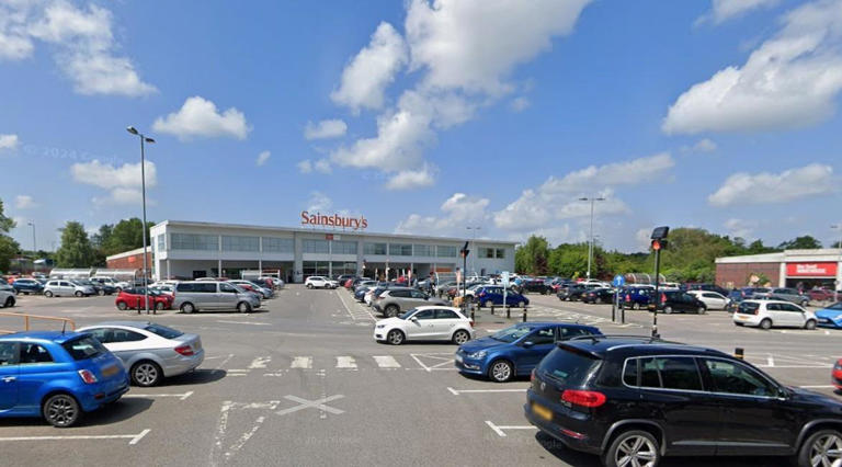 Starbucks drive-thru set for Wigan retail park