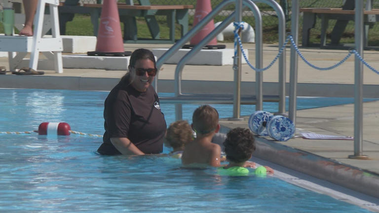 Florida law makes swim lessons affordable while focusing on drowning ...