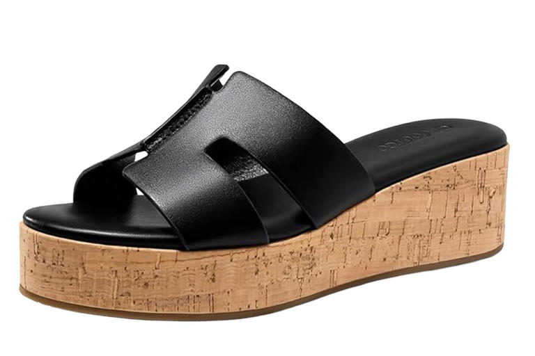 Mariah Carey's platform sandals deliver a height boost without the ...
