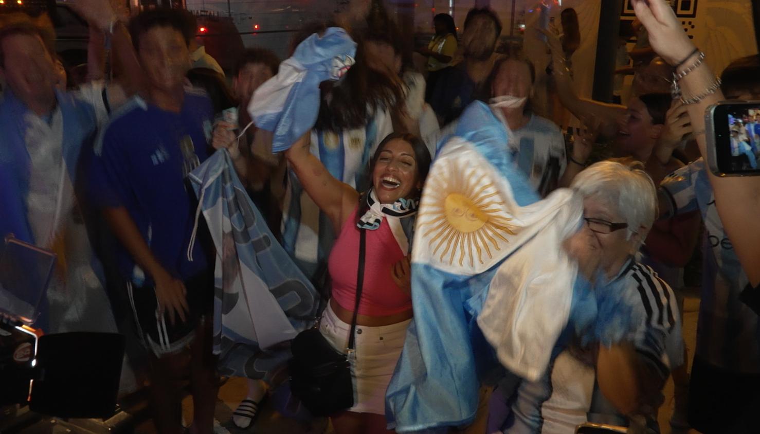 Messi fans welcome icon back to Miami as Argentina arrive for Cape ...