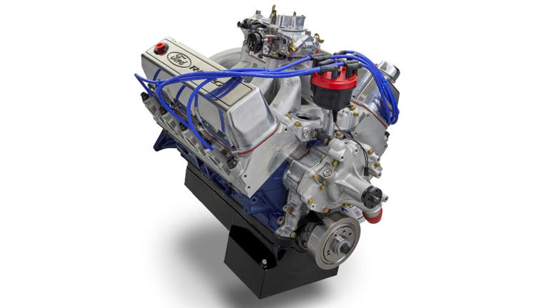 Ford's 7.3L Godzilla V8 engine proves that size matters