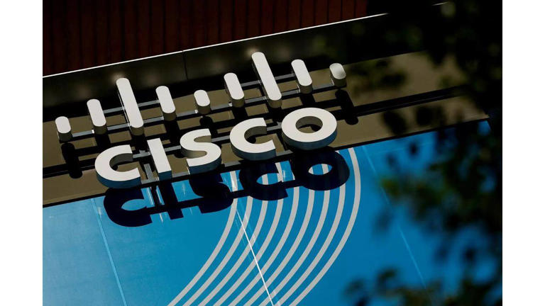 Starting August, Cisco is rolling out AI agents to all its 90,000 ...