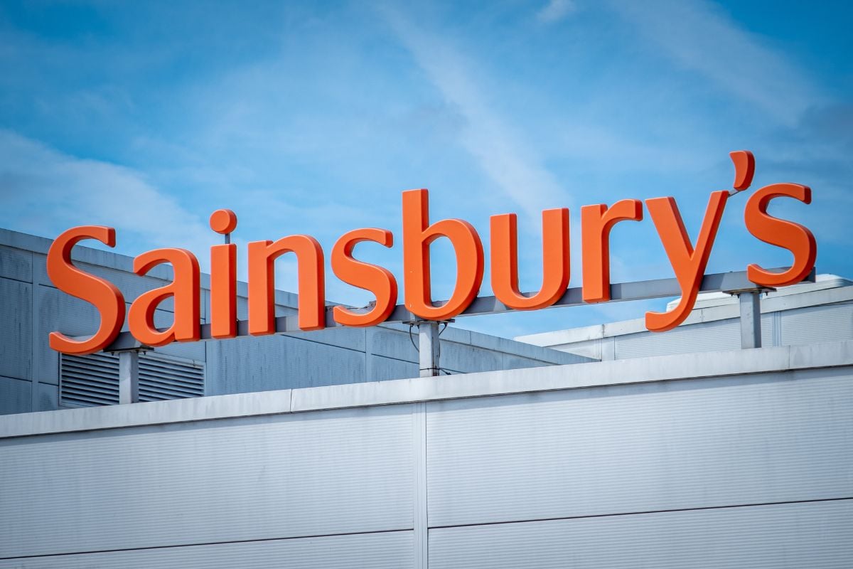 "You don't need to iron it!": Sainsbury's £35 dress is the easy choice ...