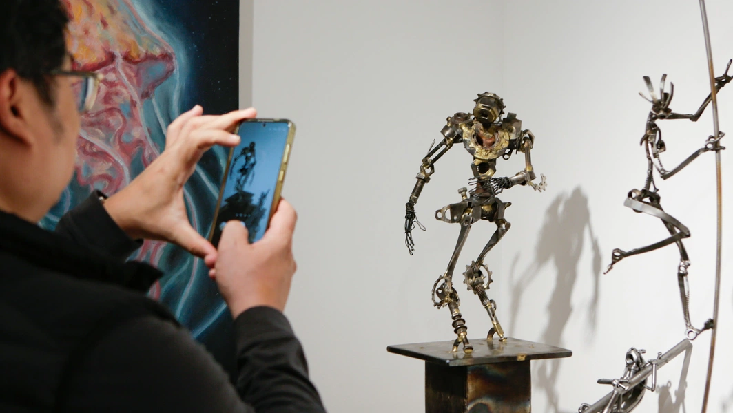 4 artists transforming everyday objects into art