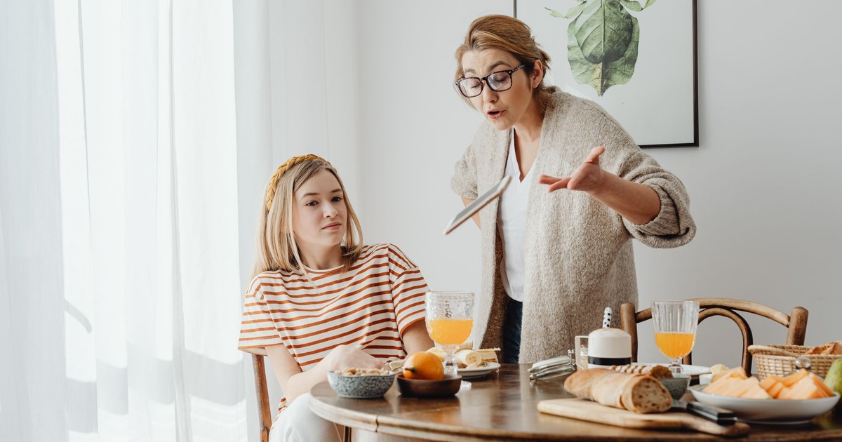 If you grew up with truly difficult parents, you heard these 9 phrases ...