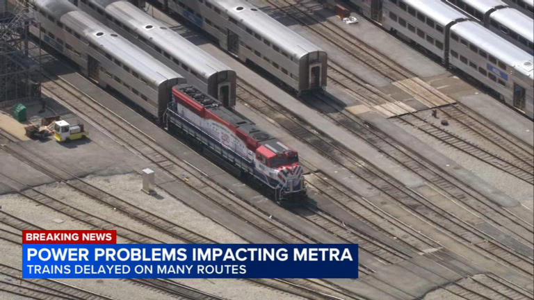 Signal issues at Western Avenue disrupts service on several Metra lines