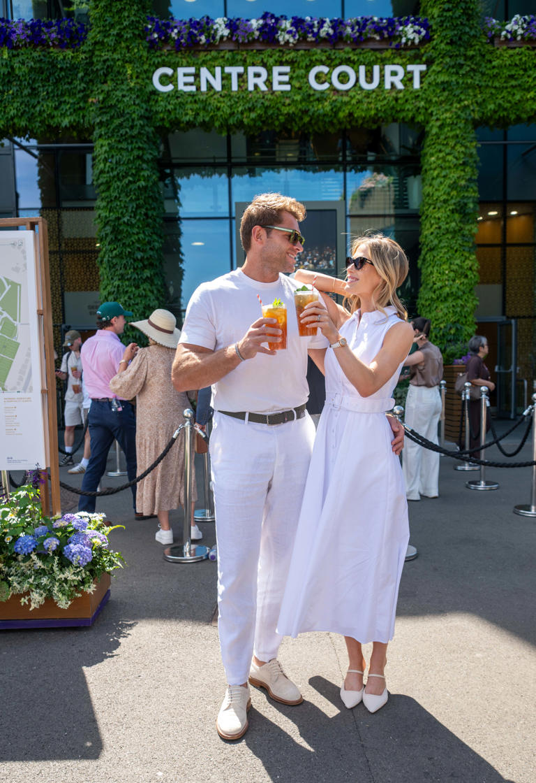 Amelia and Eliza Spencer are serving tennis whites at Wimbledon in a ...