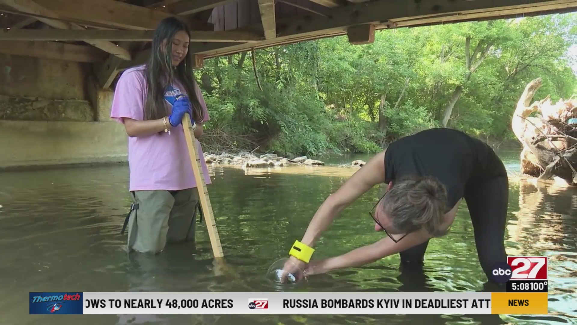 Franklin & Marshall students test Midstate waterways for bacteria
