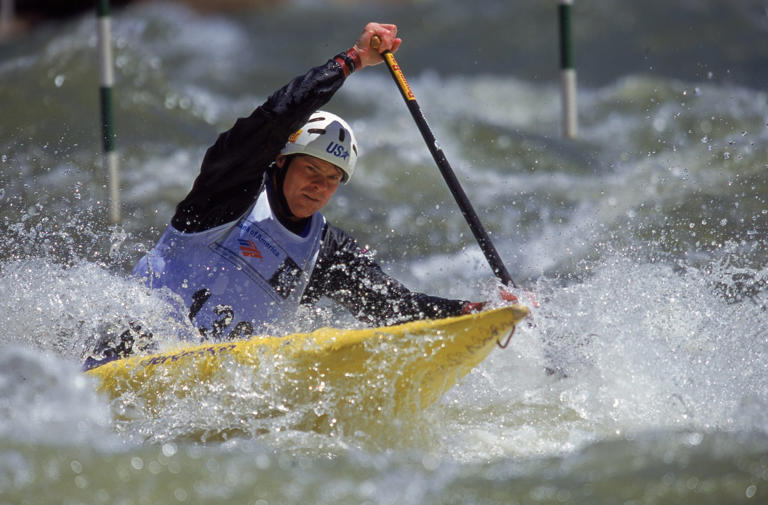 Olympic canoeist charged with damaging renovated reflecting pool