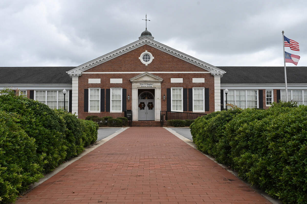 Houston County school board adopts $658M budget with one-time staff bonuses