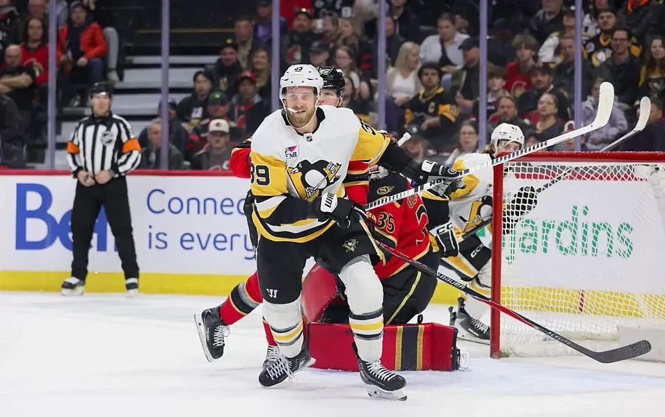 NHL free-agent pool thins as teams eye trades