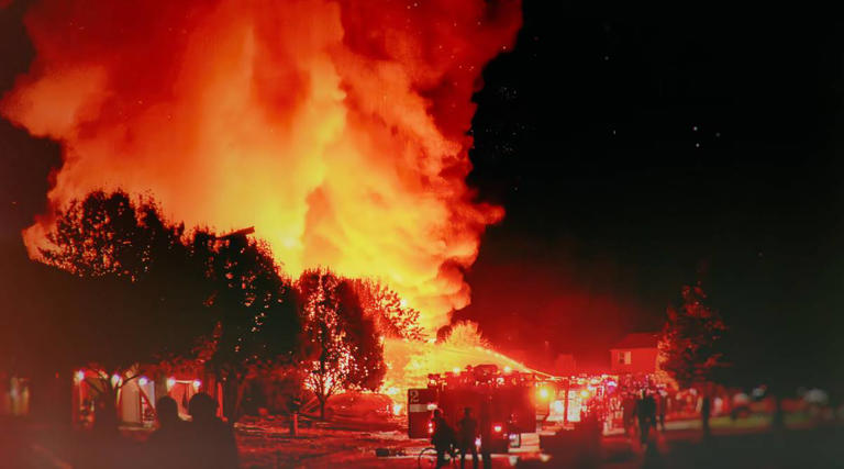 Woman blew up her own house in horror explosion that destroyed 30 ...