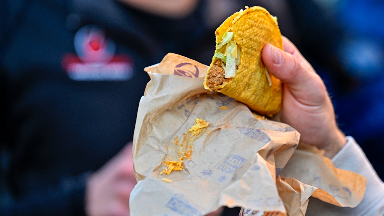 FDA says Taco Bell to stop using lettuce supplier linked to multistate ...