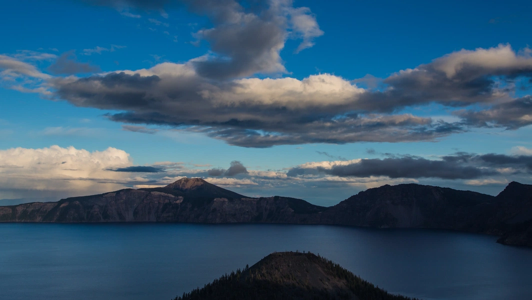 Deepest Lake In The Us