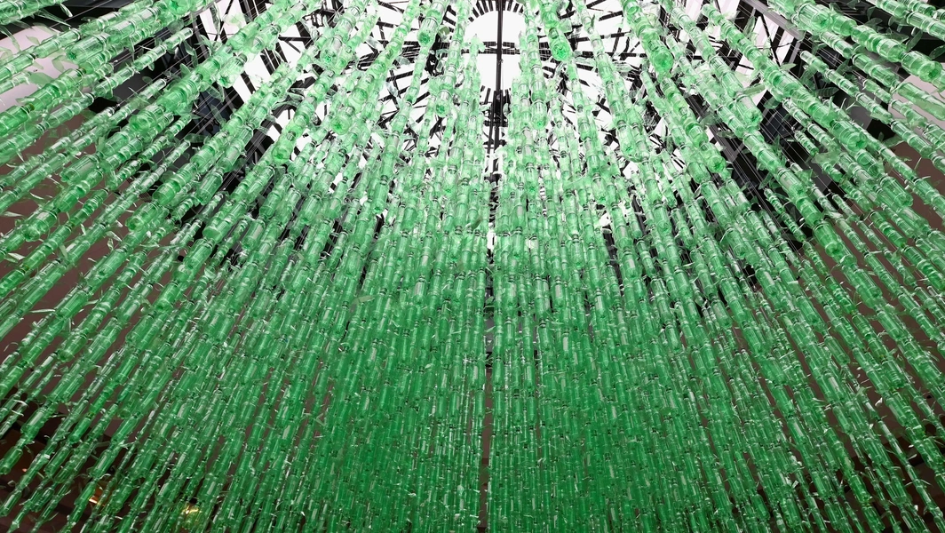 9 artists transforming everyday objects into art