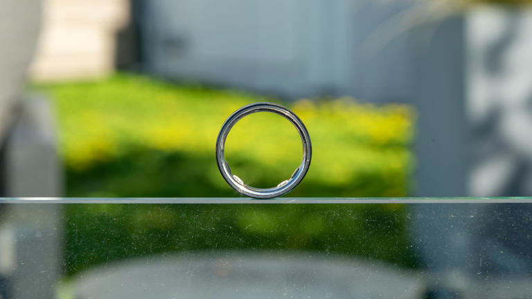 I tested the Oura Ring 5 for a month, and it's exactly what other smart ...