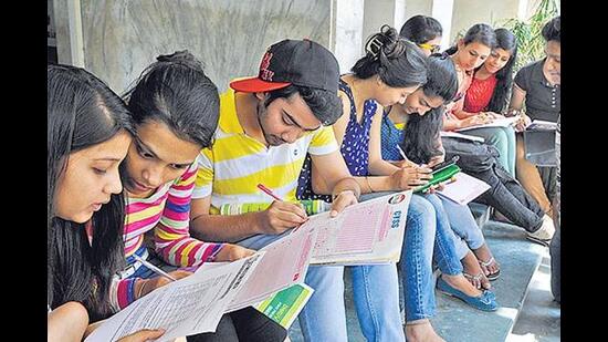 Pune dist tops state in scholarship exam merit list